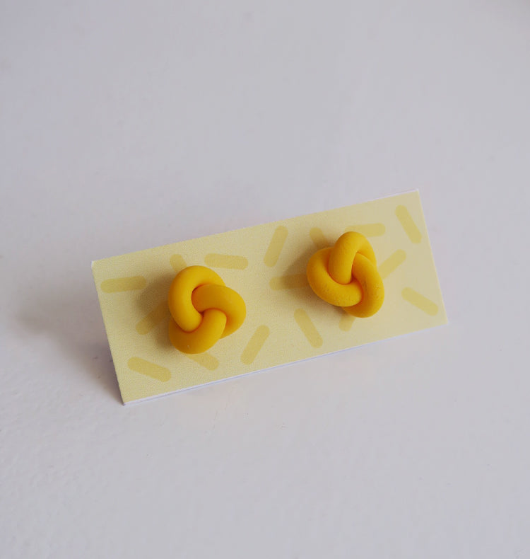 Knutar small earrings yellow OCH FORM | WOS